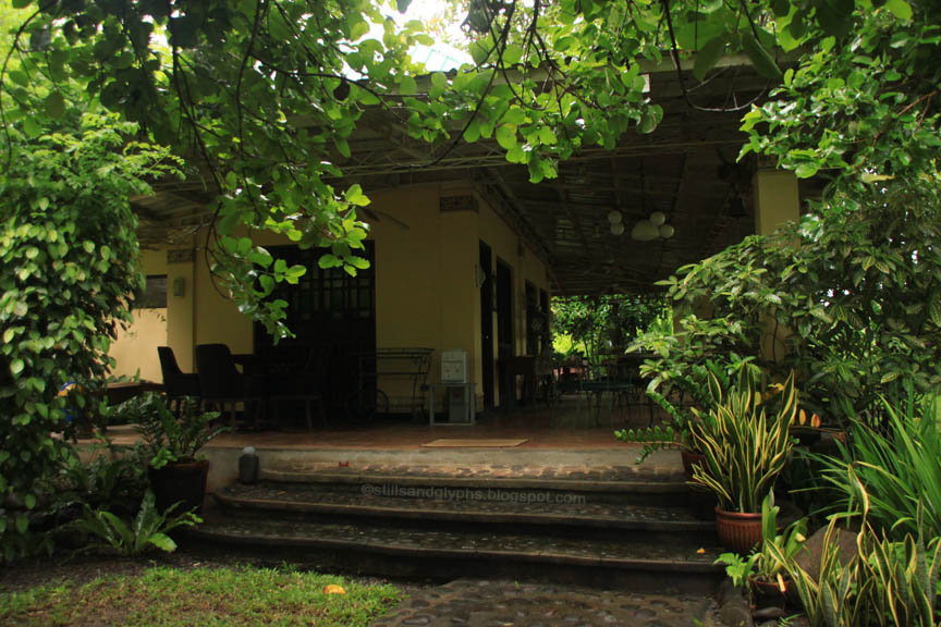 Stills and Glyphs: Pahinga Riverside Retreat House: the name says the Rest