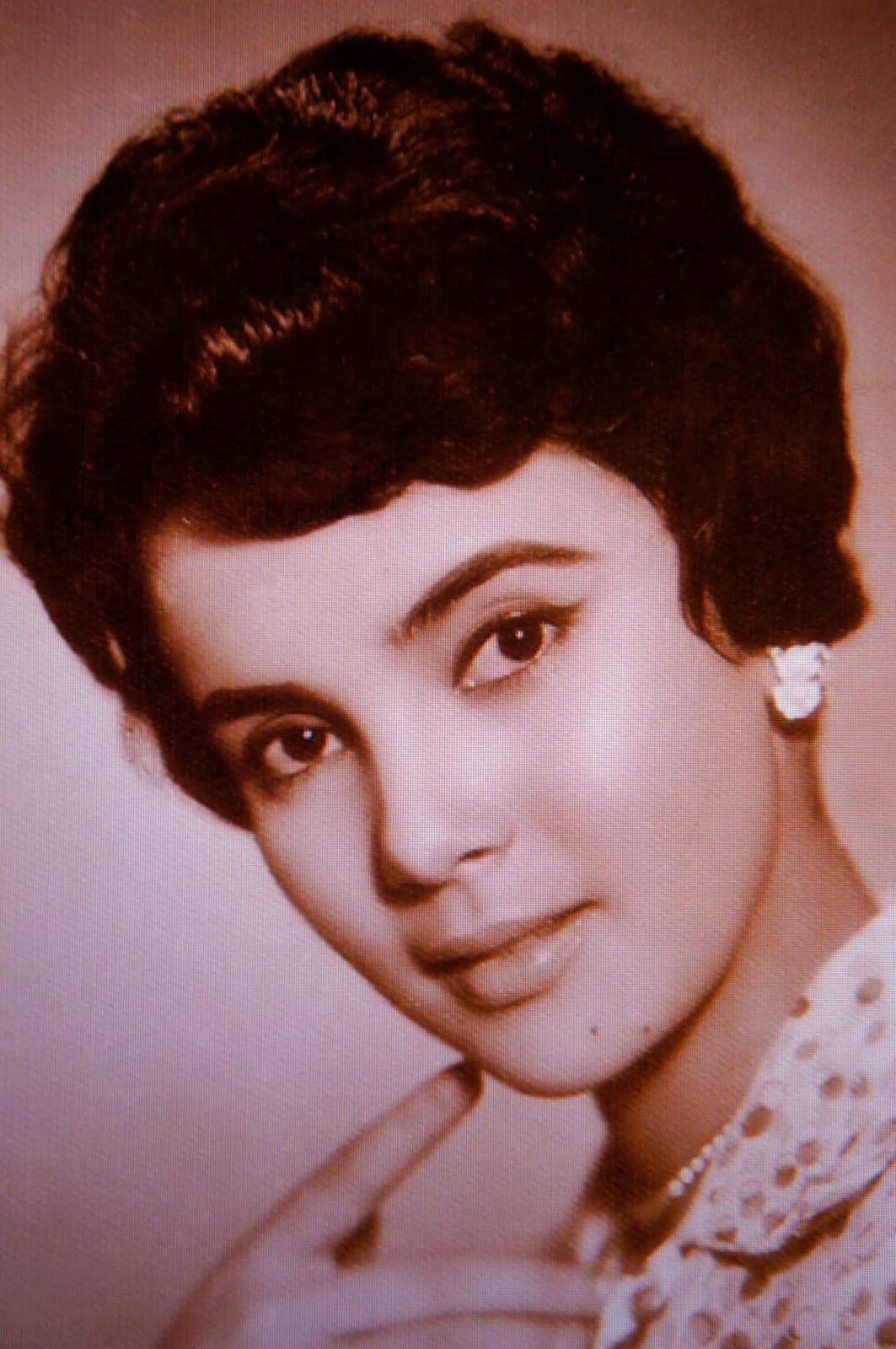 Miss AMALIA FUENTES: The "SUPREME QUEEN" Of Philippine CINEMA !: 9- Ms ...