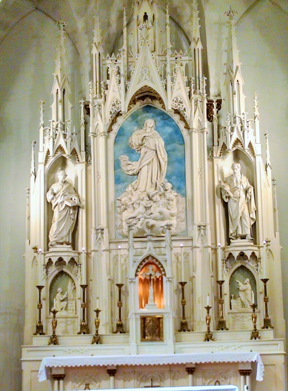 Introibo ad altare Dei: Church of the Assumption in Nashville, TN