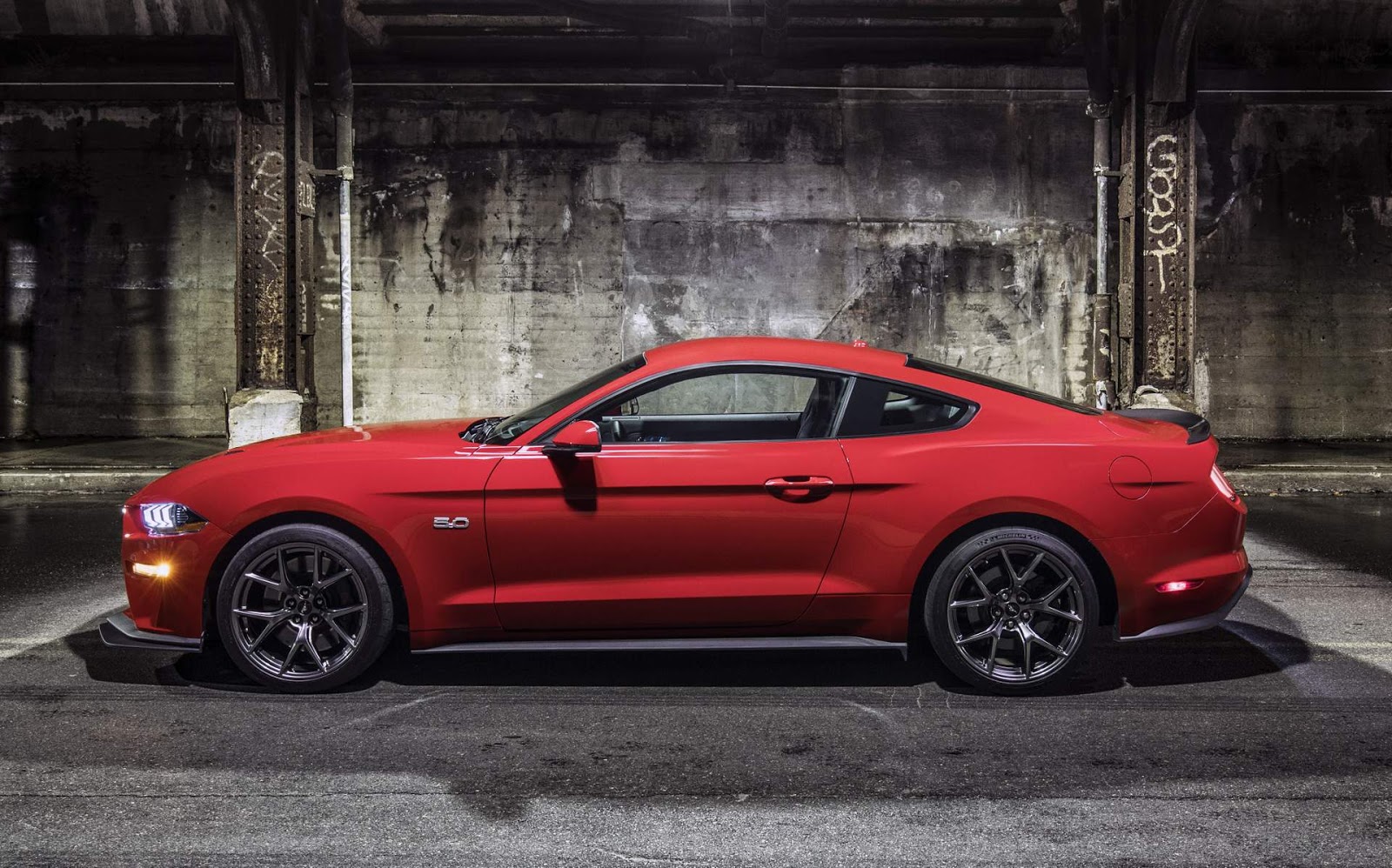 Ford lança Performance Pack 2 para o Mustang GT V8 5.0L