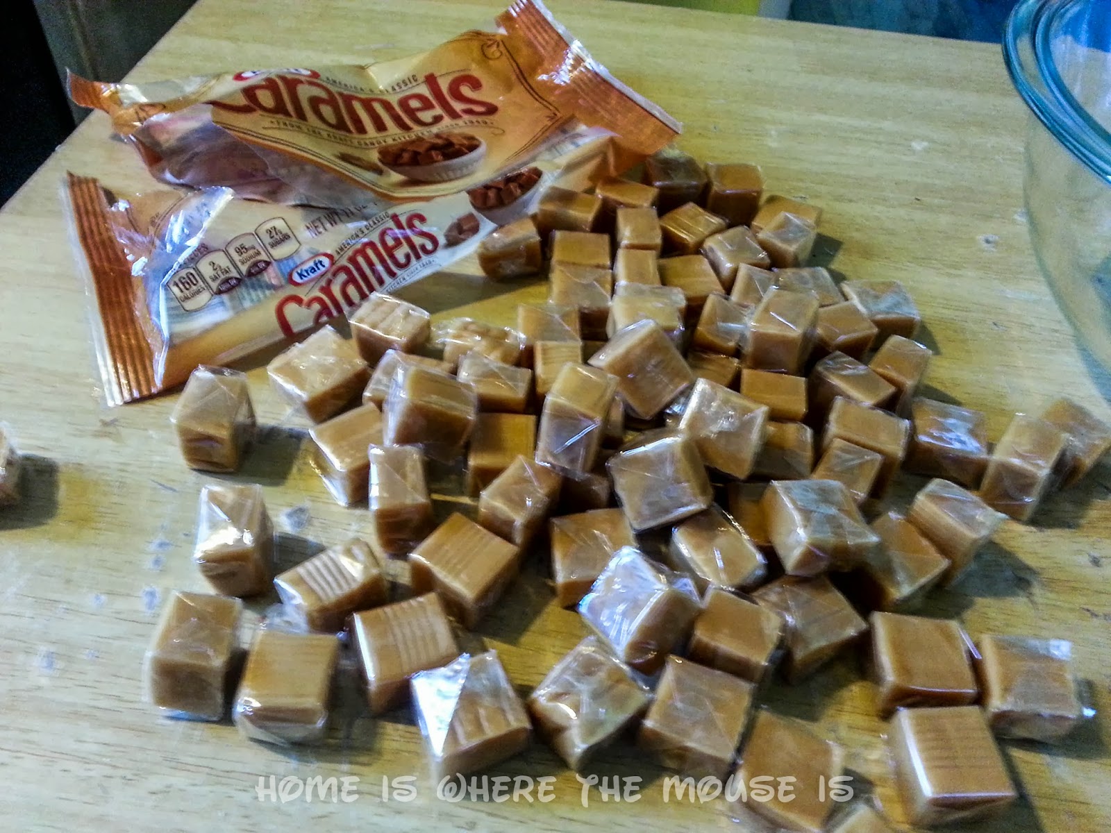 DIY Mickey and Minnie Candy Apples - Adventures in Familyhood