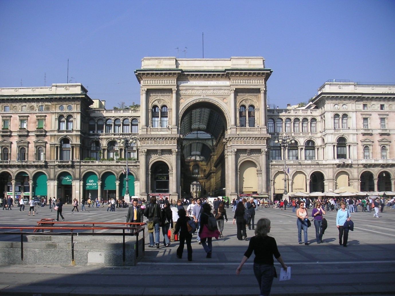 CherrySue, Doin' the Do: A City Break Within a City Break That Still ...