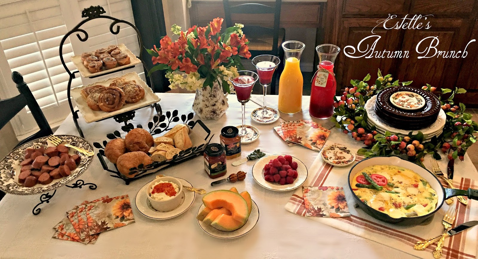 Estelle's: AN AUTUMN BRUNCH....COME GATHER AROUND OUR TABLE