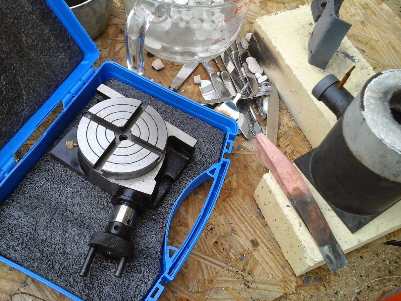 The Field Lab: rotary table