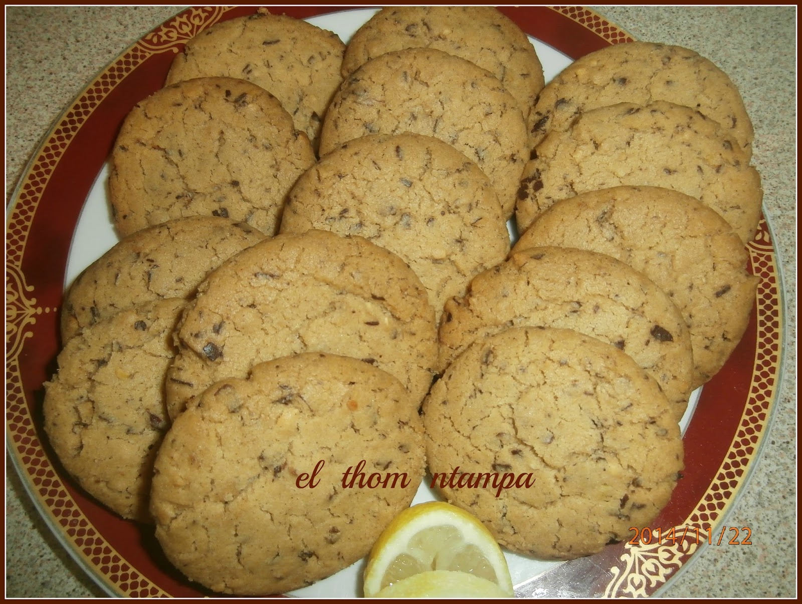 ΠΛΑΘΩ ΖΥΜΑΡΑΚΙΑ ΜΕ ΤΑ ΔΥΟ ΧΕΡΑΚΙΑ ..: COOKIES KAI ΜΠΙΣΚΟΤΑ