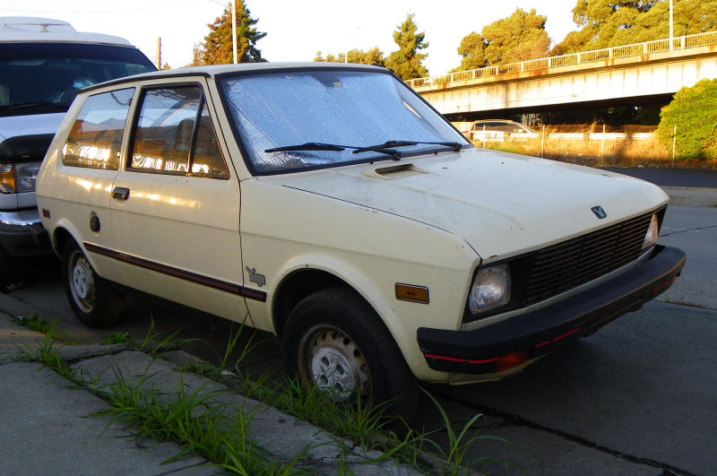 California Streets: Oakland Street Sighting - 1988 Yugo GV