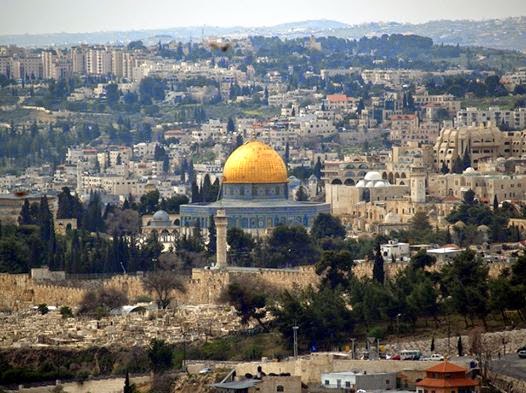 MONTE MORIAH: LA ROCA DEL DOMO o la CÚPULA DE LA ROCA