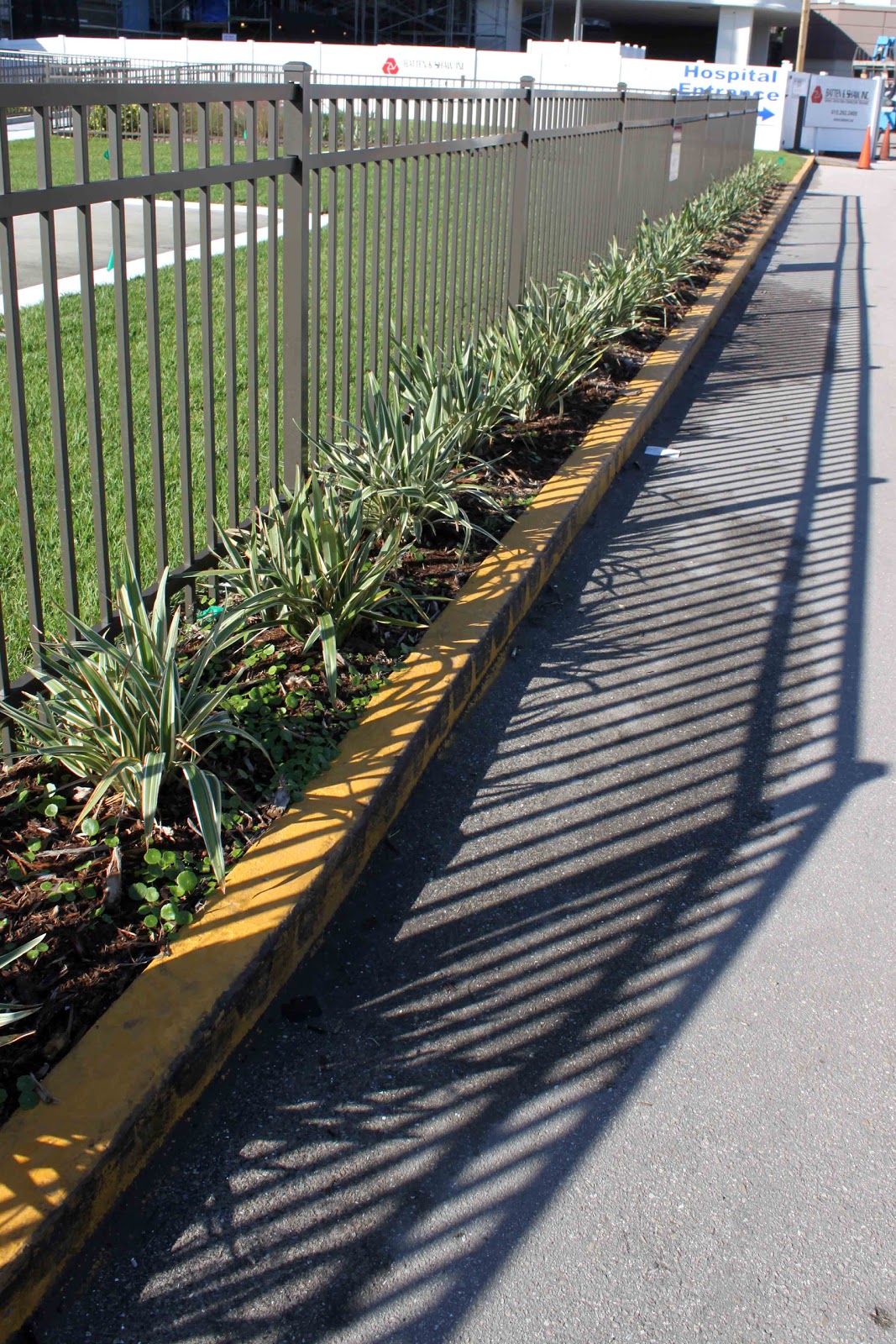 MadSnapper: Friday Fence-Helipad