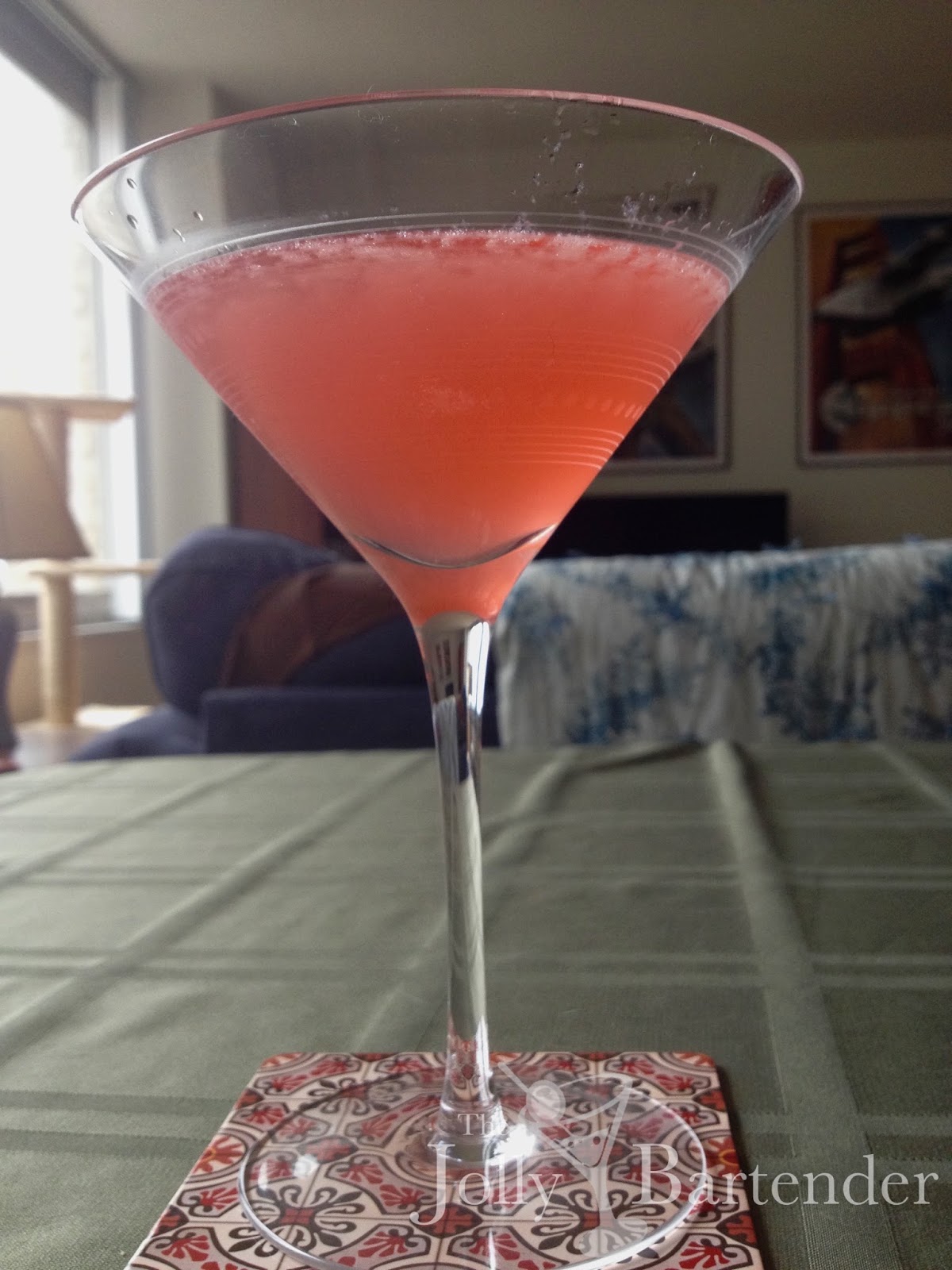 The Jolly Bartender: Royal Smile