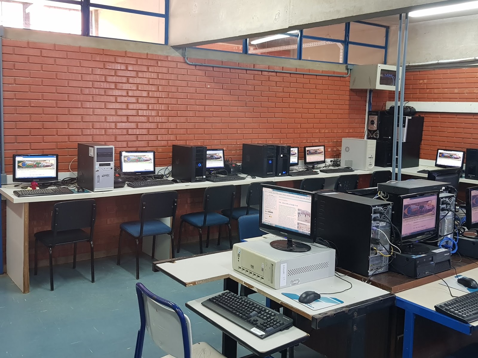 EEEM Santo Antônio: Sala Digital