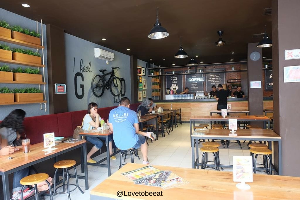 Warunk Upnormal, Tempat Nongkrong Asik Buat Makan Indomie dan Roti ...