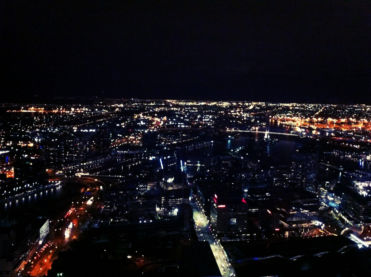 Silk Road.: Lui Bar, Rialto Tower