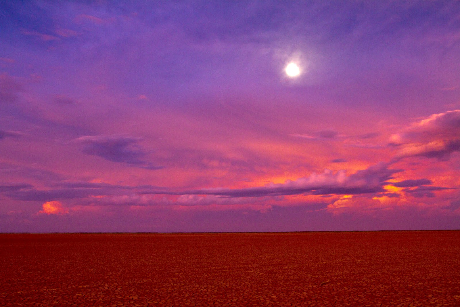 Kimberley Exposures | nature photography: Moonrise at sunset
