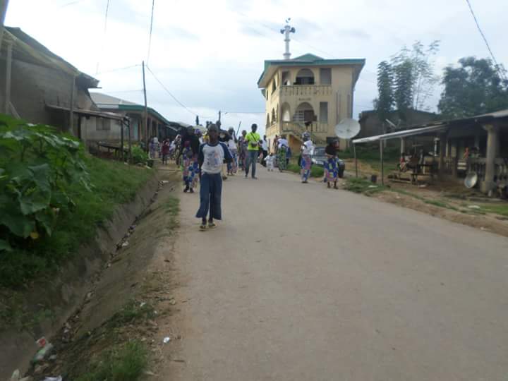 AHMADIYYA MOSQUE: Ahmadiyya Mosque - Cameroon, Mamfe
