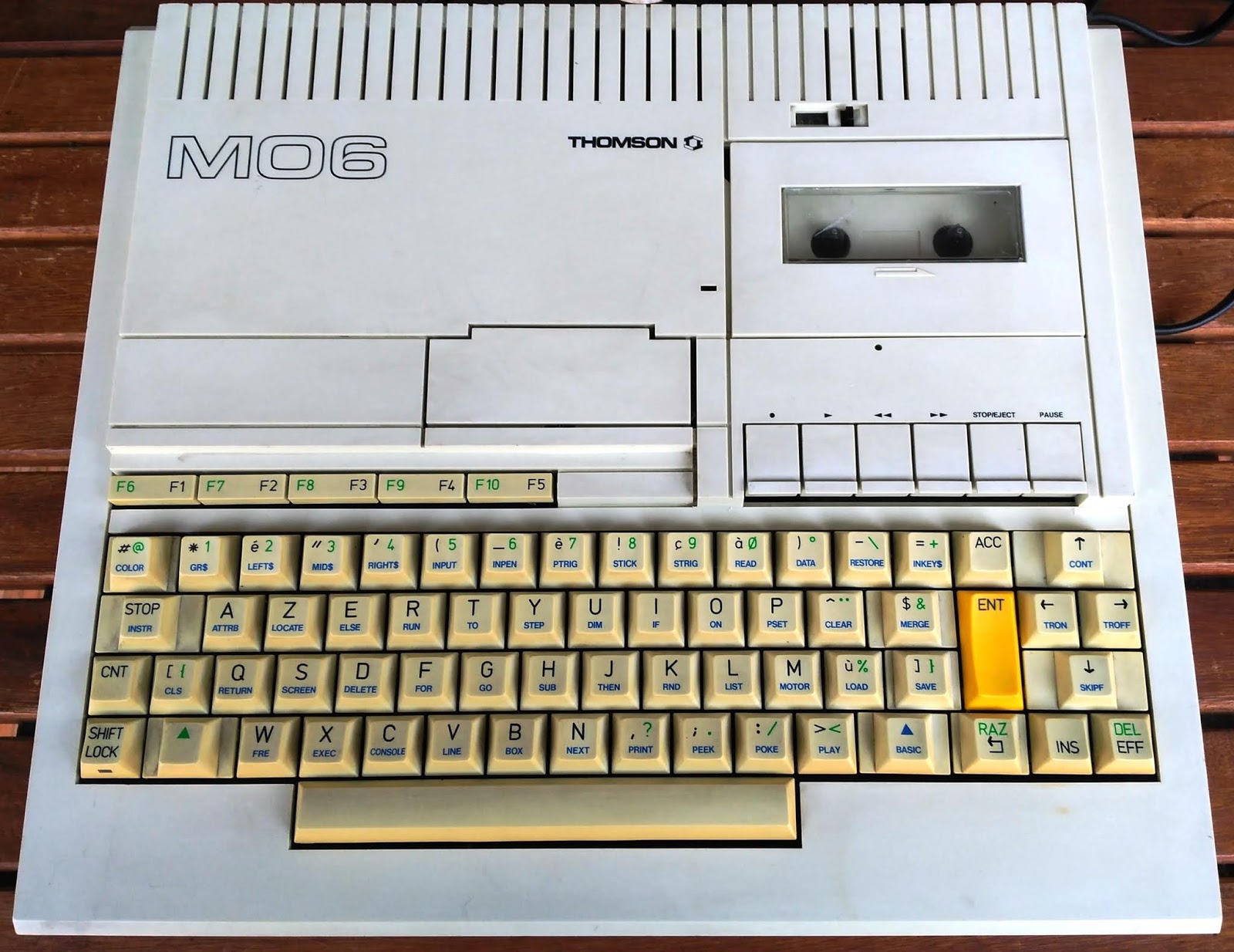 Retro Ordenadores Orty: Ordenador Thomson MO6 (modelo CU 66 AZER ...