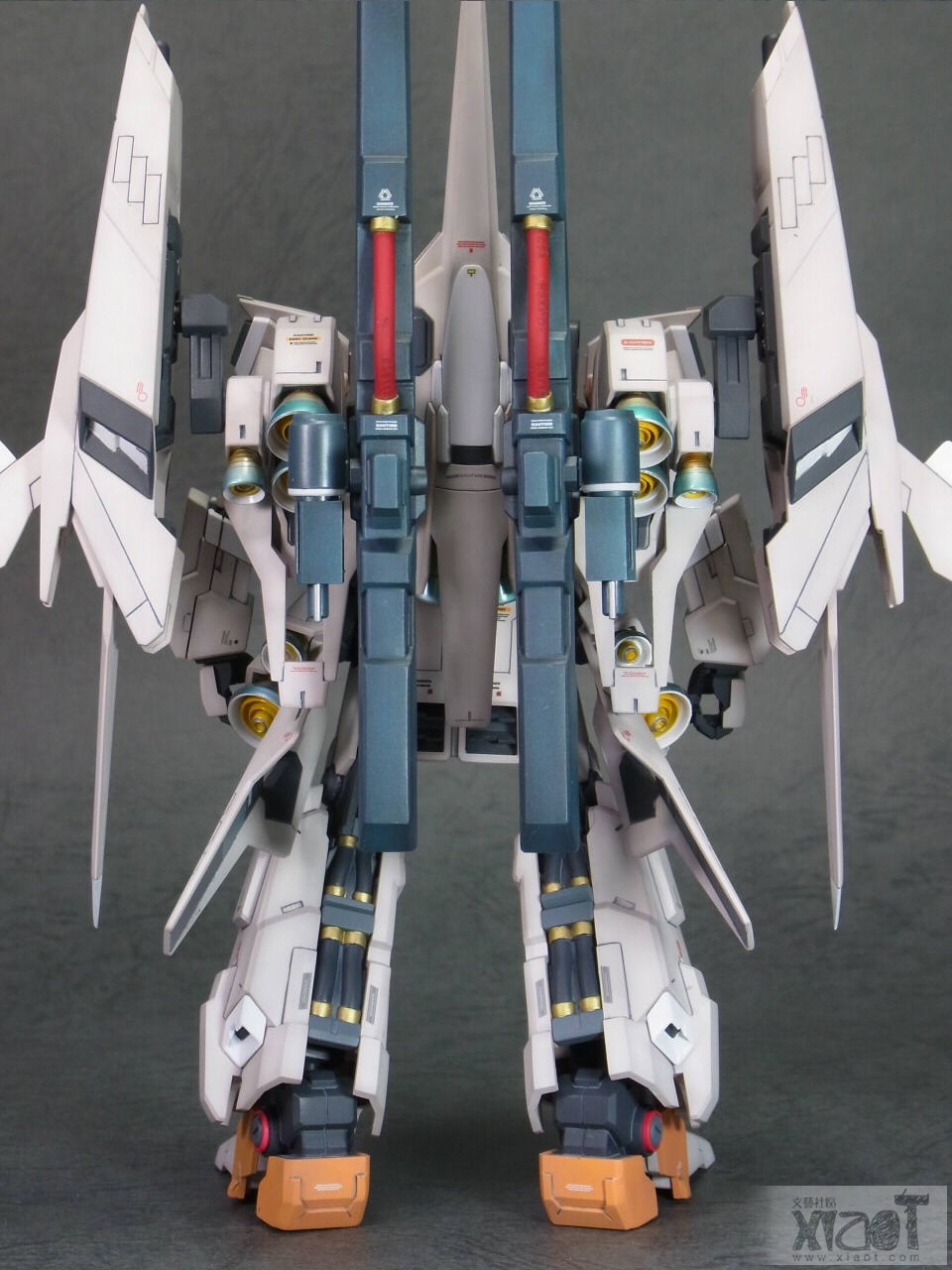 GUNDAM GUY: HGUC 1/144 RGZ-95C ReZEL [Commander Type] - Customized Build