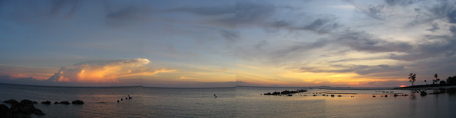 Jalan - jalan yuu............: Pulau Peniki Jalan - jalan yuu............: Pulau Peniki