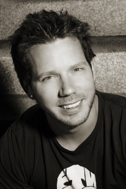 Cliff Bleszinski and the PlayStation 3 (Lets Get Real) ~ ThumbDrive