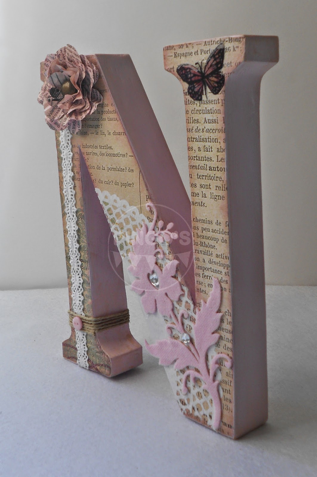 Pingo's: Letra decorada