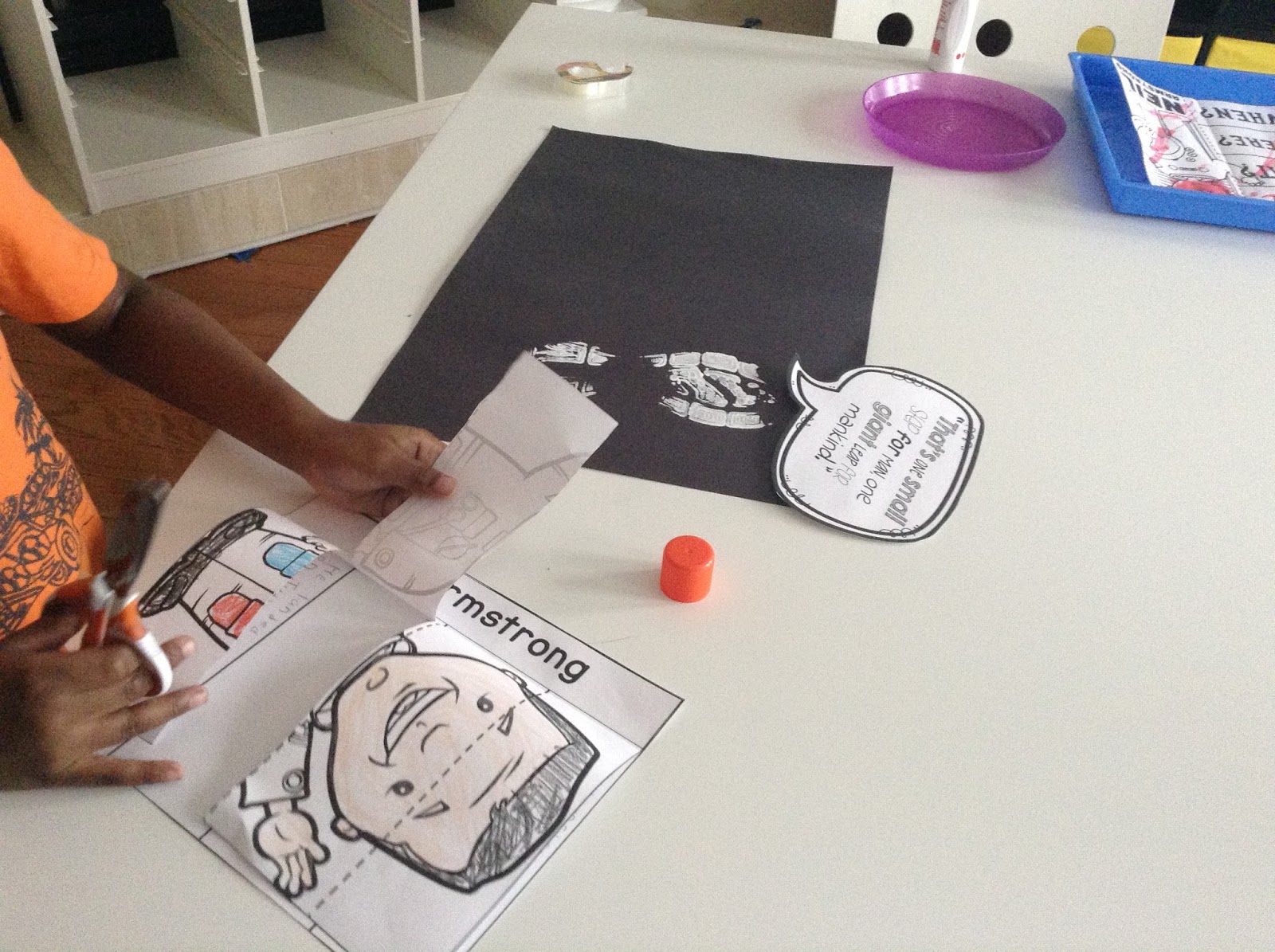 TeacherMomPlus3: Neil Armstrong Report + Craft