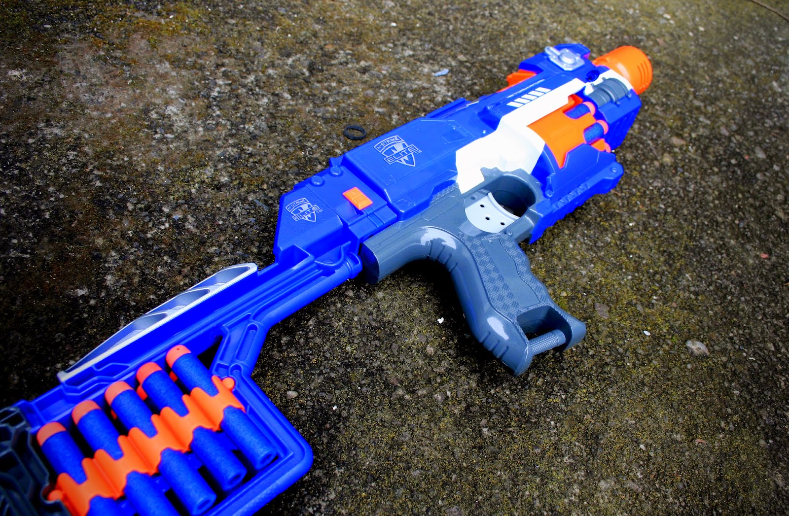 Kiwi Blasters - News and Reviews: Nerf N-Strike Elite Stockade
