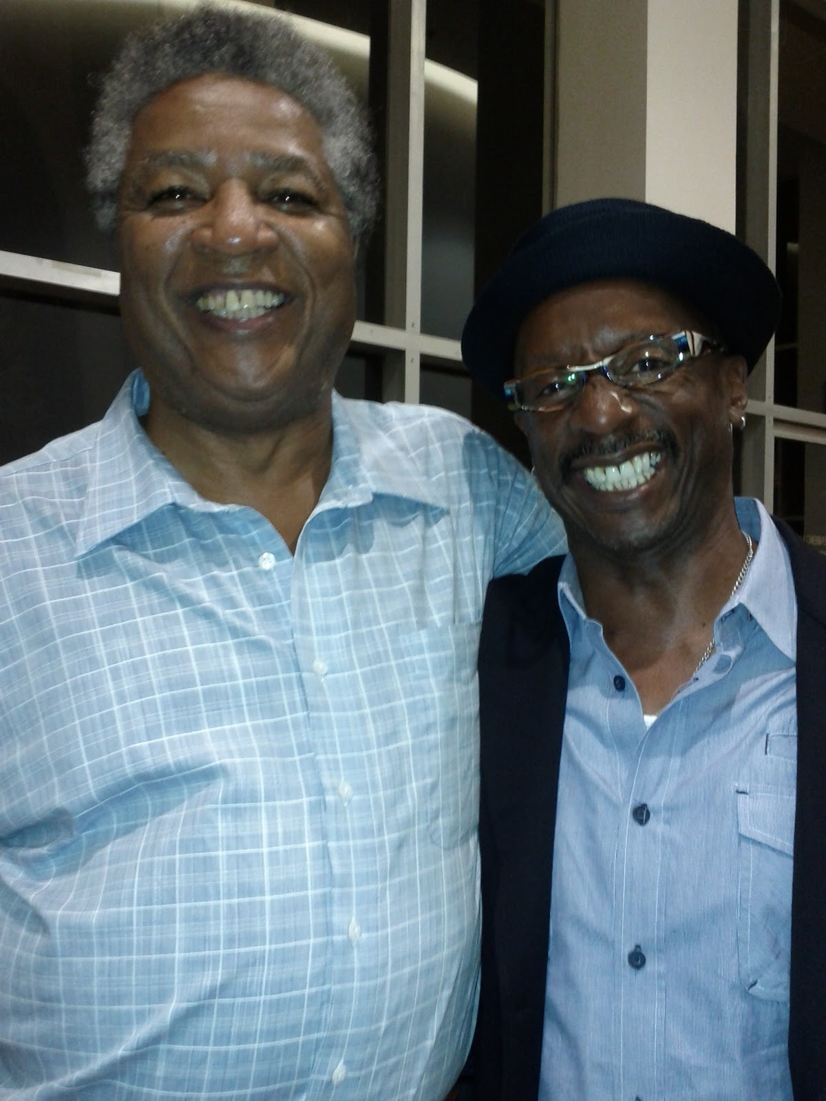 Holla Back: We're Born To Win