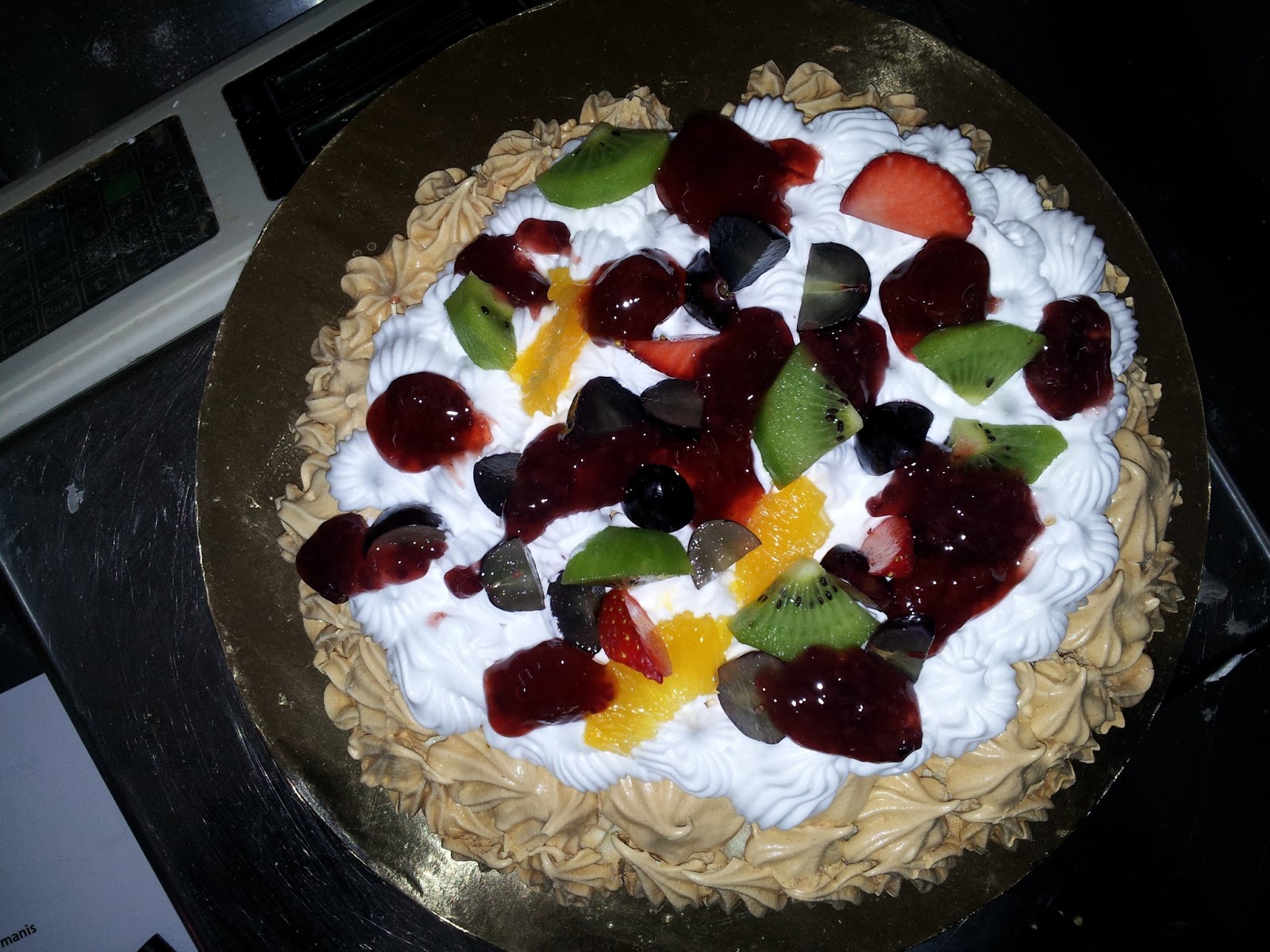 KEDAI ROTI DAN KEK AFIZA BAKERY: Senarai Roti Dan Kek