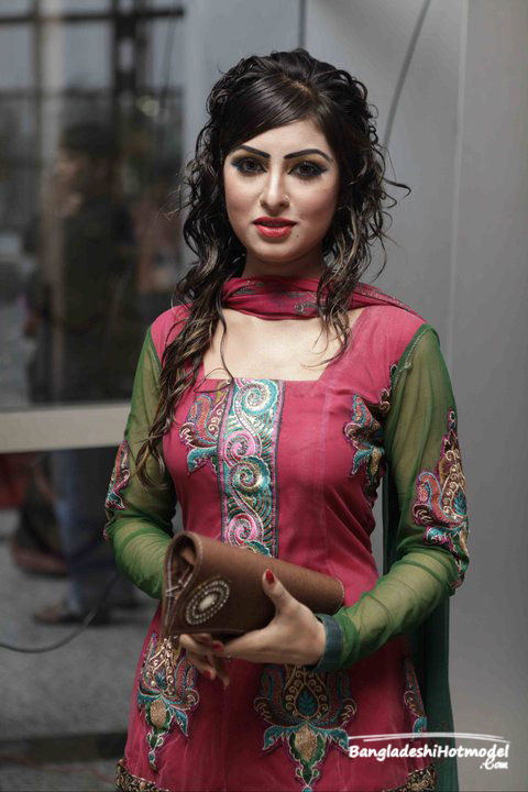 SHOKH HOT WALLPAPERS