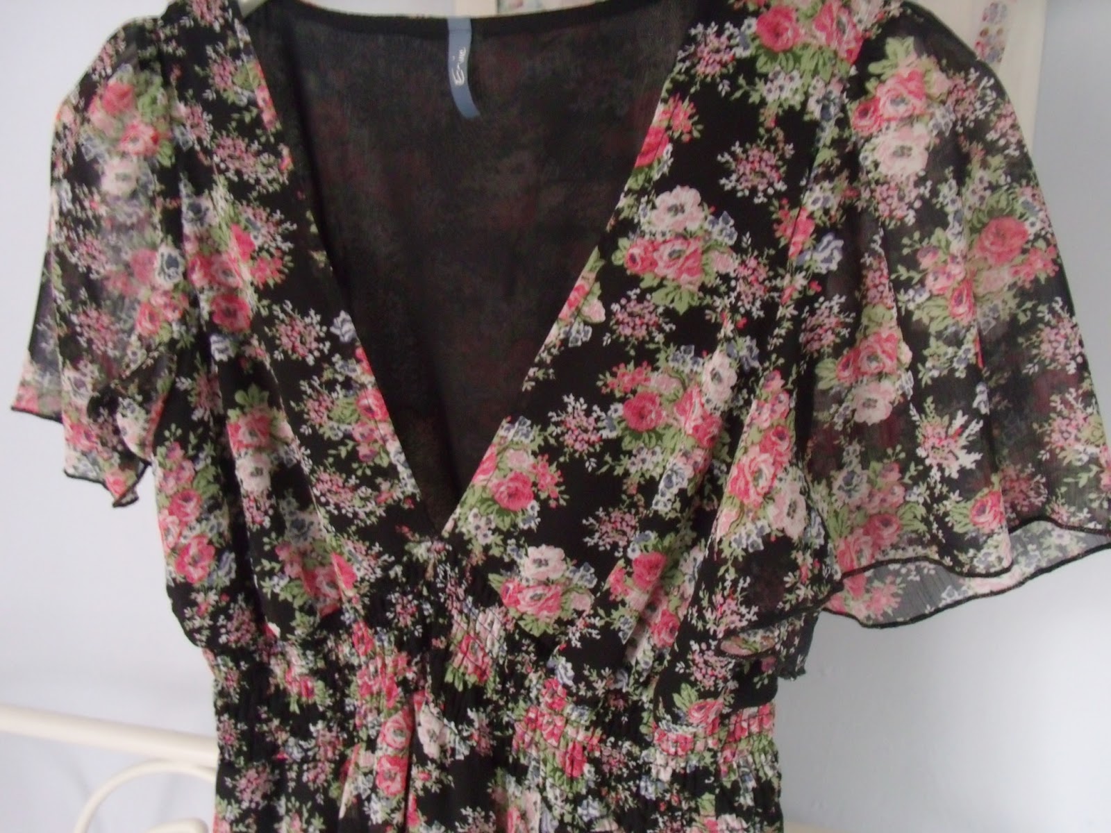 My 4 99p eBay Bargain Dresses ♥ - Victoria's Vintage Blog | Milton ...