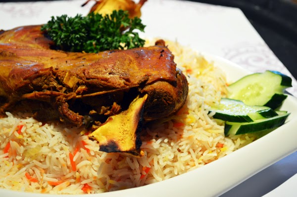 MARHABA Restaurant Sambil Makan Sambil Menari Tarian Arab | Blog Makan ...