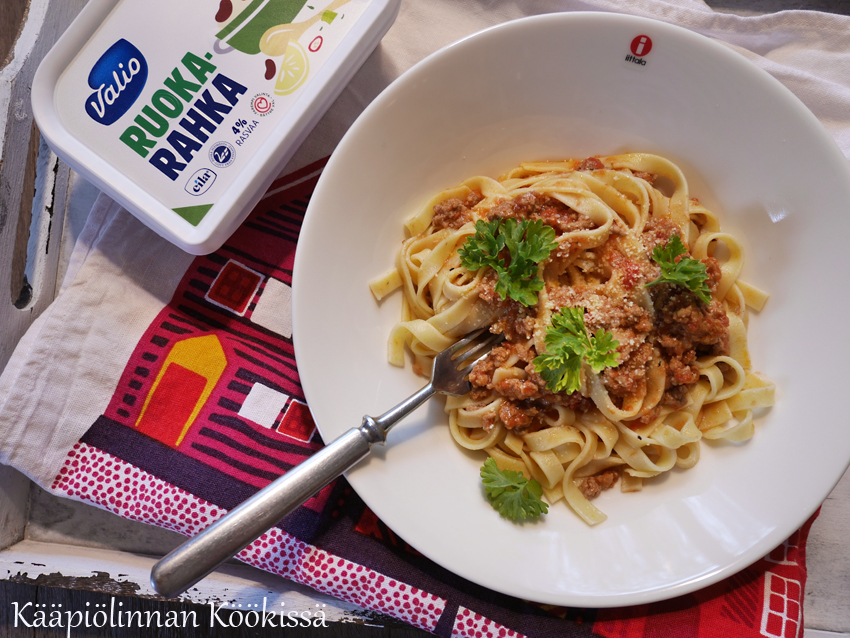 Kääpiölinnan köökissä: Farmaria, pastaa ja Valio ruokarahkaa!