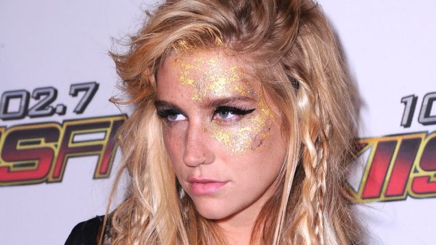 10 Facts about Kesha