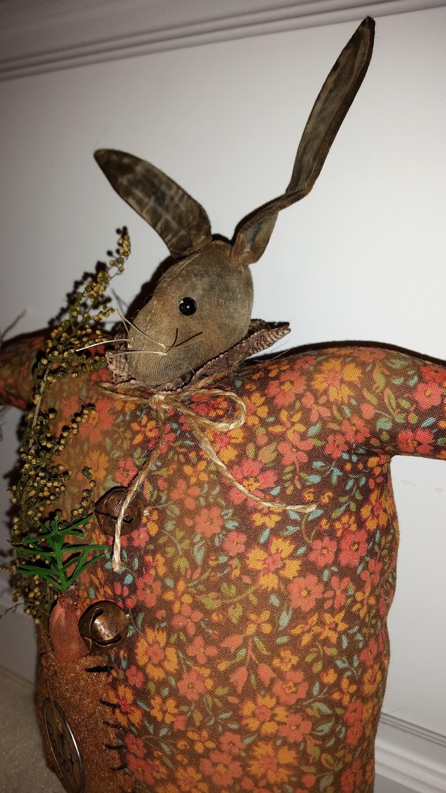 KKL Primitives Selling Blog: PRIMITIVE RABBIT WITH STICK ARMS & LEGS - SOLD