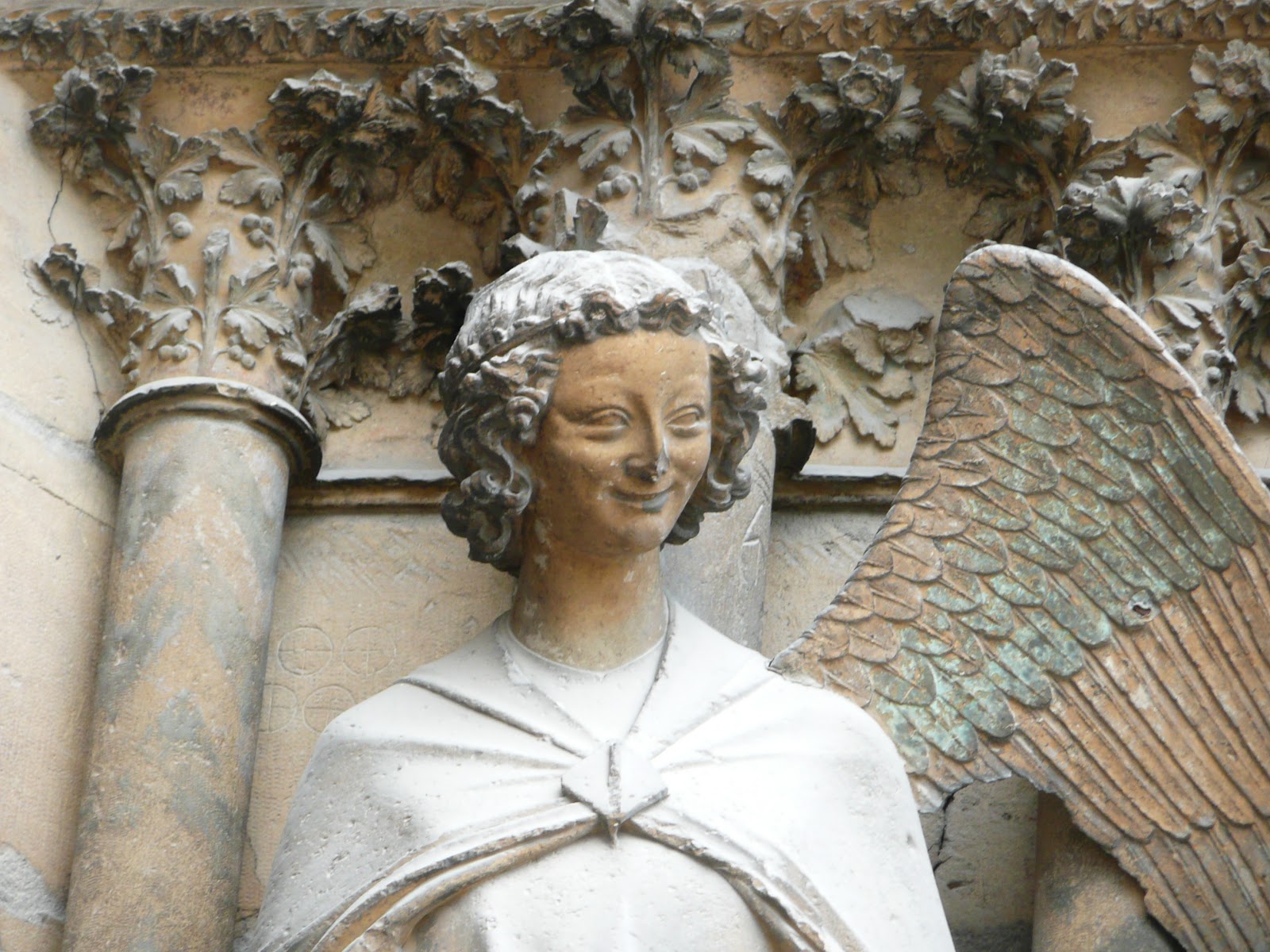 on the road again: The smiling Angel.