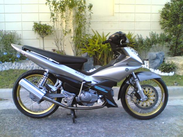 Fast Havey Bikes: Yamaha x1