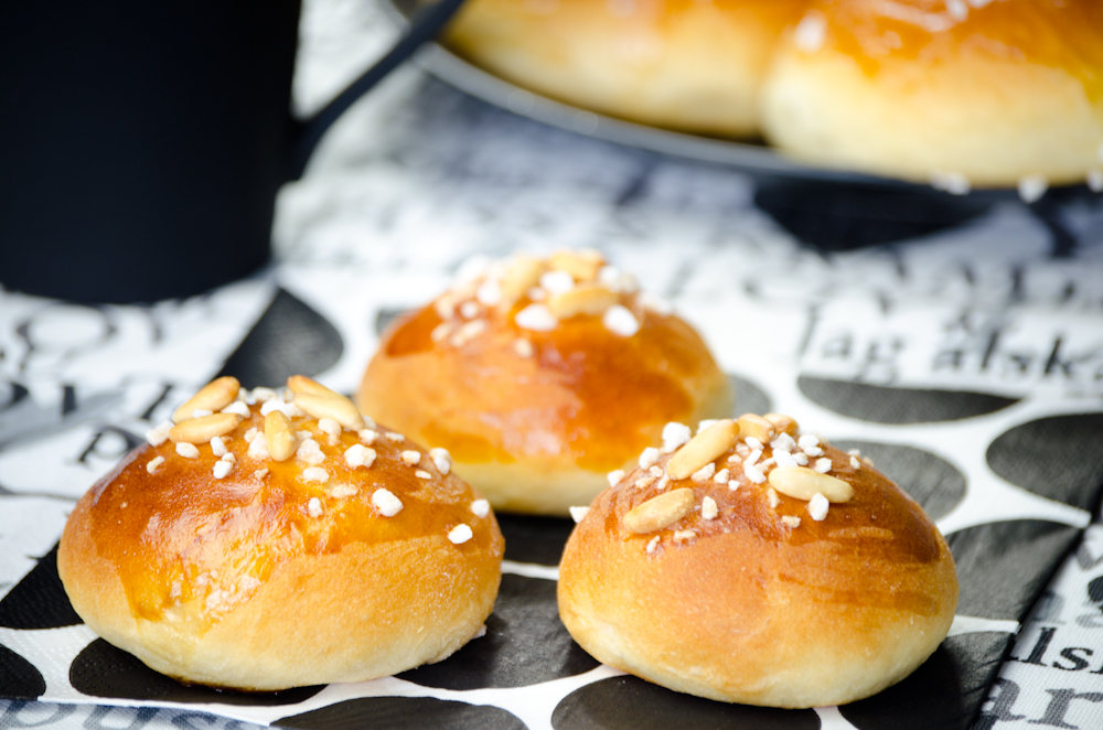El lavavajillas que mece la cuna (orange blossom water pulla with ...