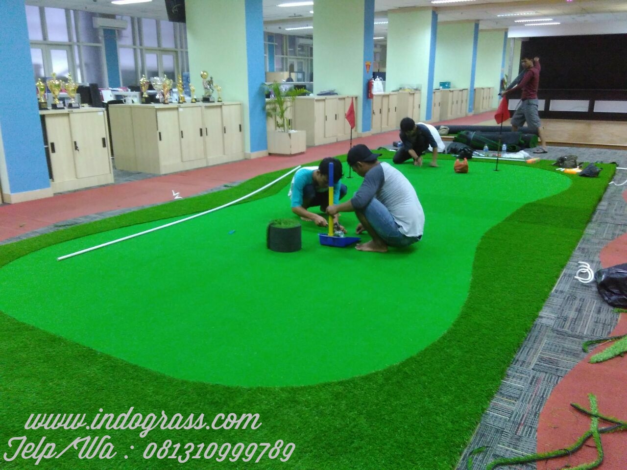 RUMPUT SINTETIS MINI GOLF - INDOGRASS