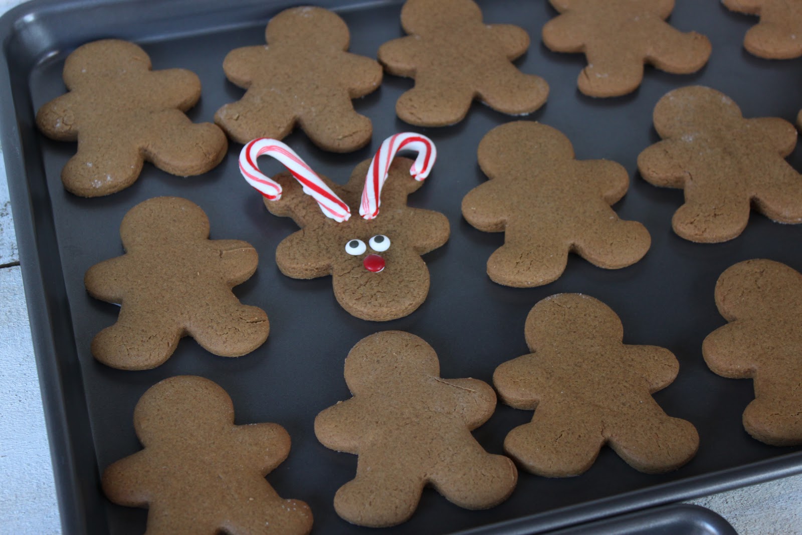 Crave. Indulge. Satisfy.: Gingerbread Reindeer Cookies