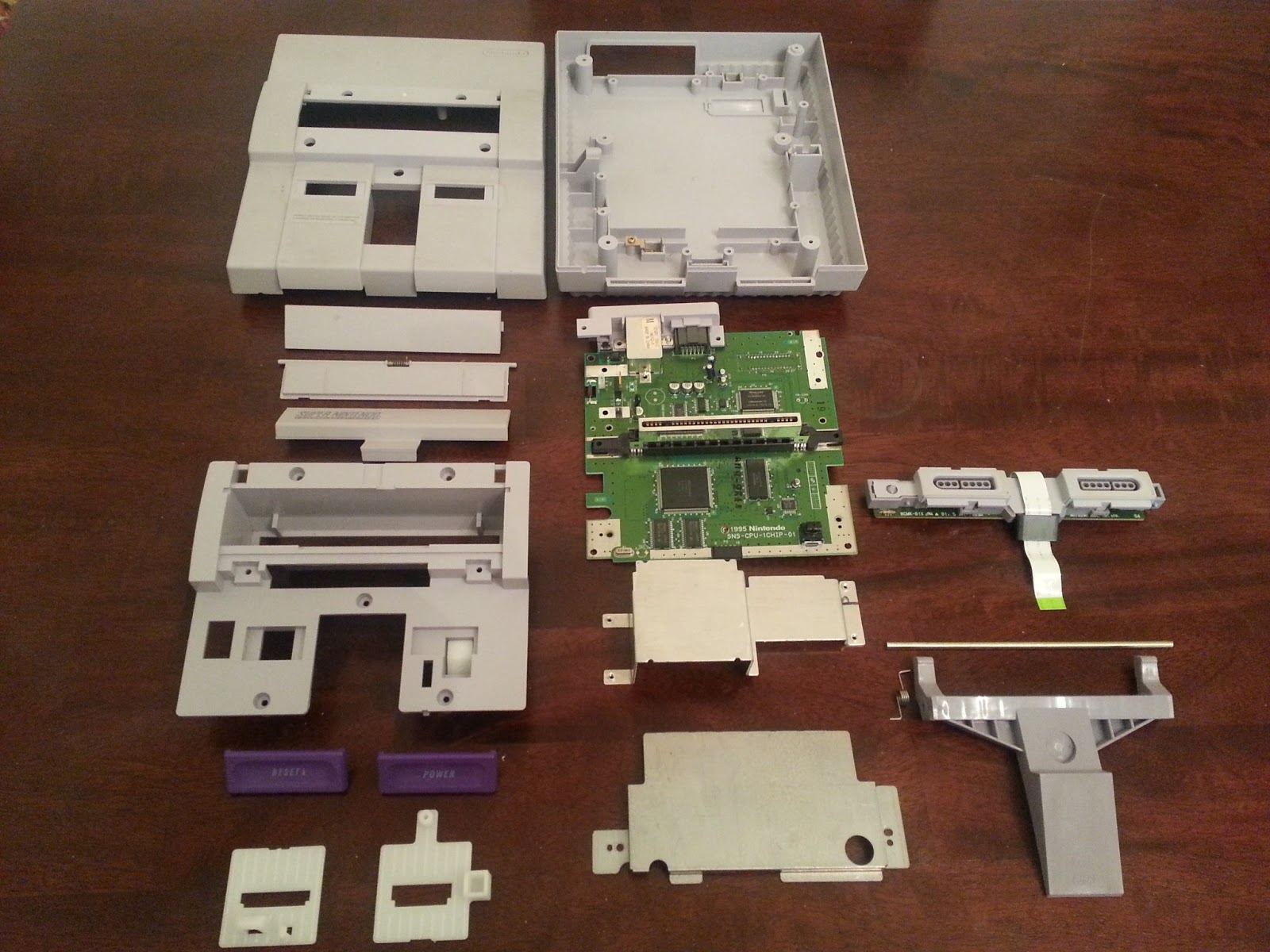 Retro Repair Tips: Retro Repair Tips 3: SNES Super Teardown!