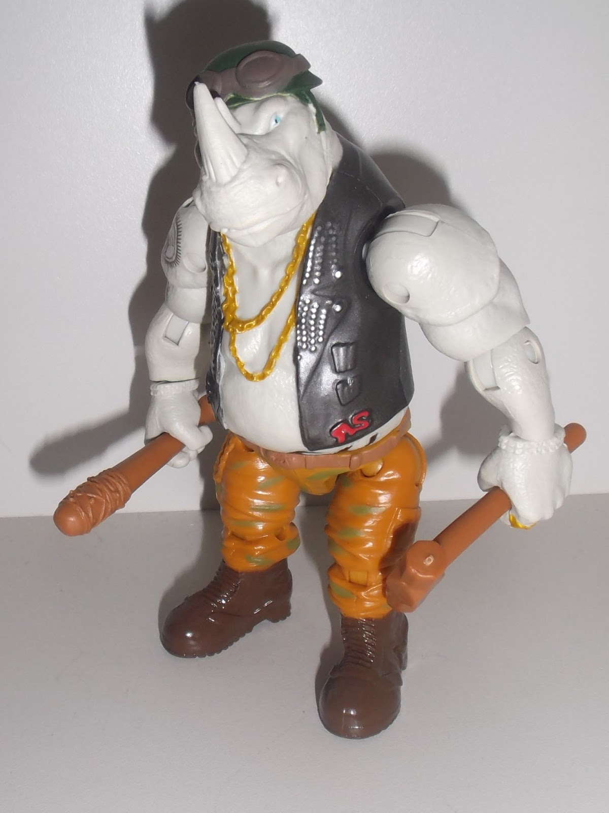 2 Minute Toy Break!: TMNT O.O.T.S. - Rhino Chopper w/ Rocksteady