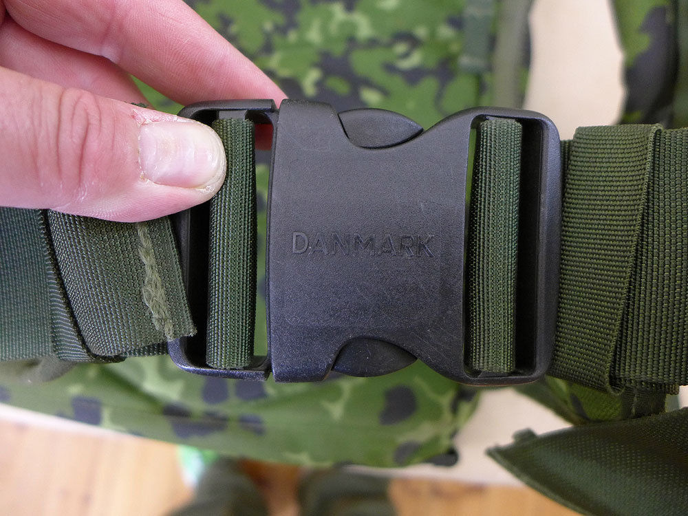 Webbingbabel: Danish Army Carl Gustav 84mm Ammunition M/96 Backpack
