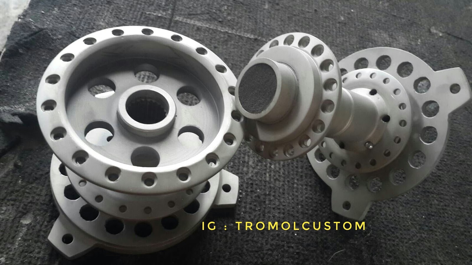 Tromol custom untuk semua motor
