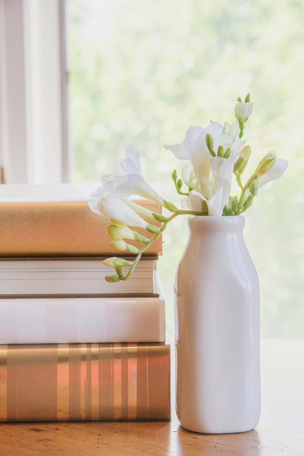 Delicious Reads: Pretty in Print : Book Wrapping