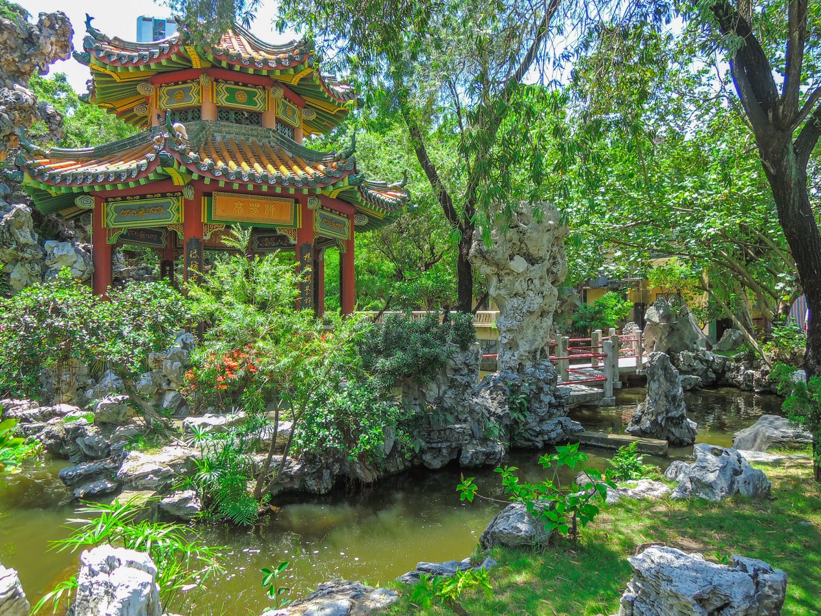 유 ErikTrek.com: Ching Chung Koon 青松觀, Tuen Mun, Hong Kong