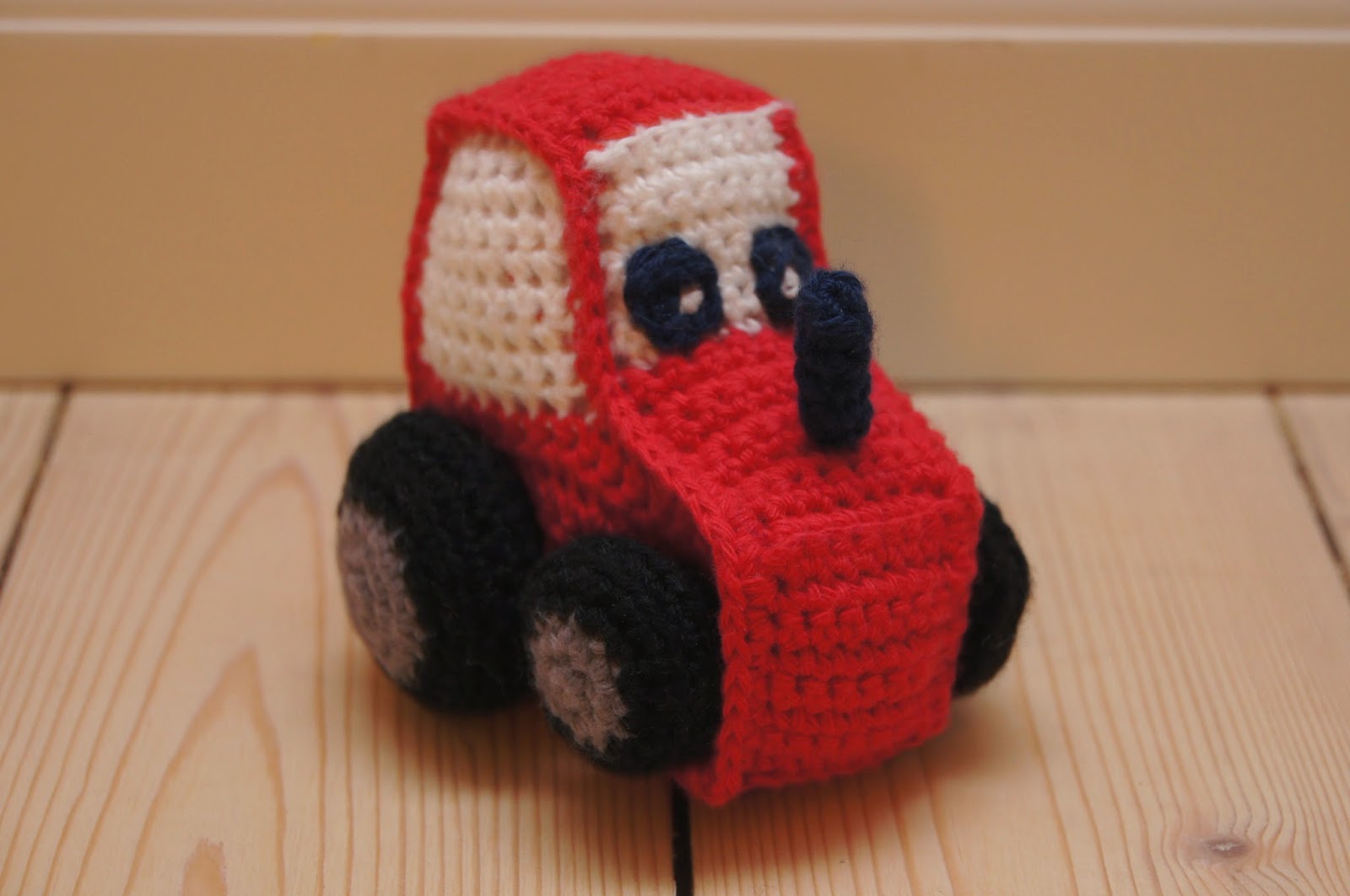 begyndmeddesserten: Lille hæklet traktor - opskrift