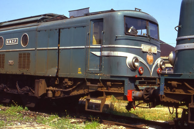 LA PASSION DU TRAIN: 2D2 5400