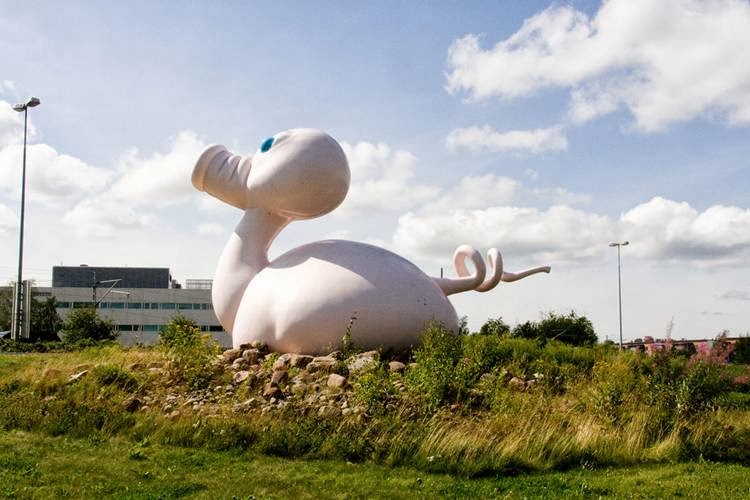 10 Most Unusual Statues in the World ~ amazing facts