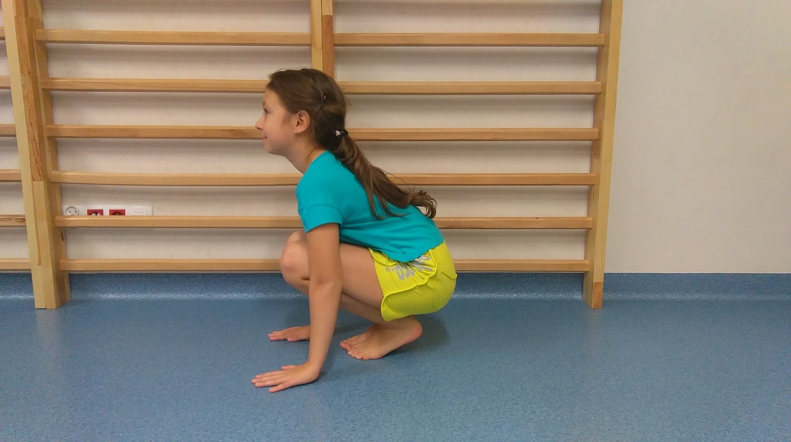 Przysiad podparty - Akademia Ecarté