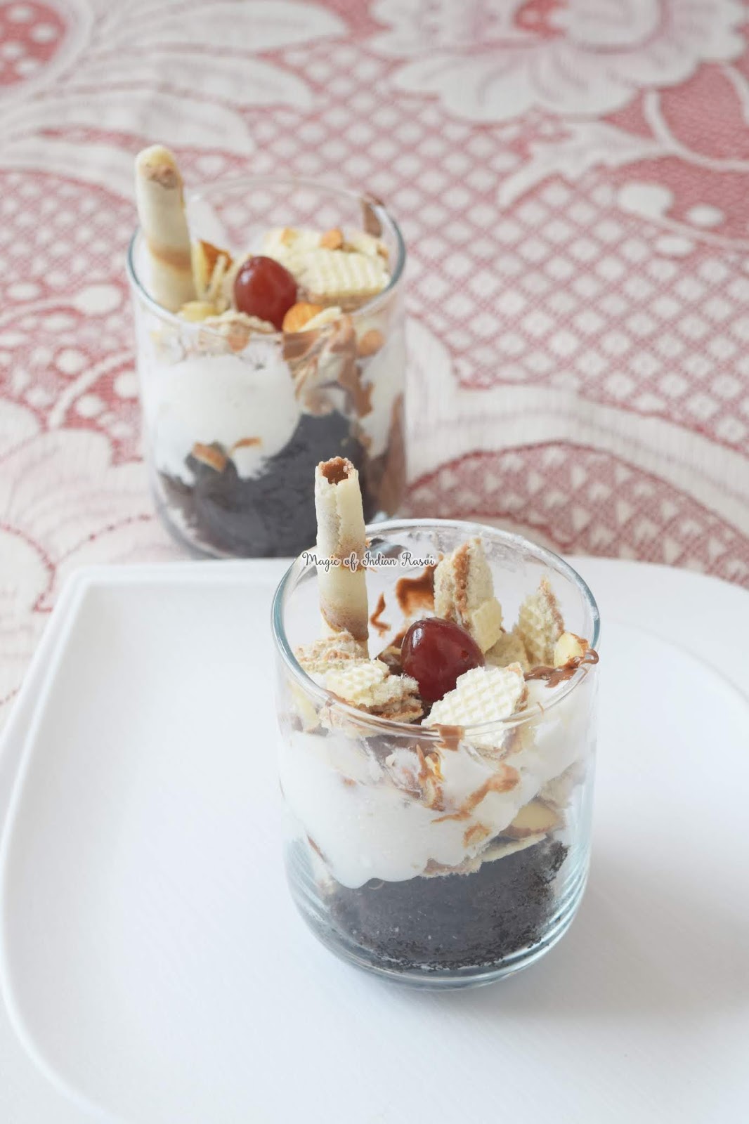 Oreo Brownie Sundae in Microwave (Eggless) Recipe | Magic of Indian Rasoi