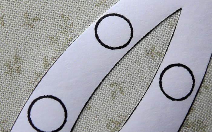 JANE'S THREADS AND TREASURES: "Reverse Applique?"